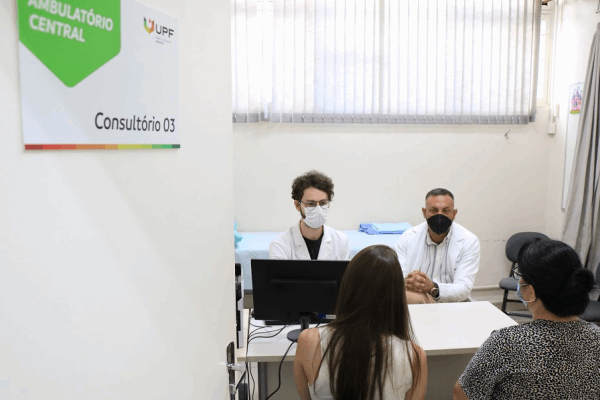 UPF implanta primeiro Ambulatório da Saúde do Adolescente no norte do ...