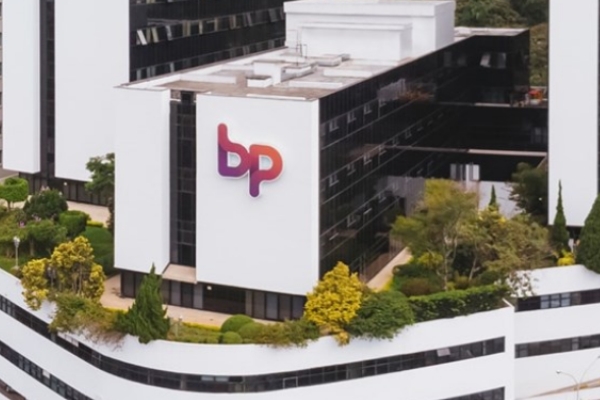 BP fortalece investimentos em energia limpa e renovável — Setor Saúde